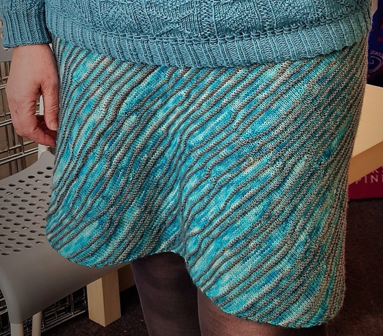 Ebb Tide skirt pattern only | Ammonite Yarns